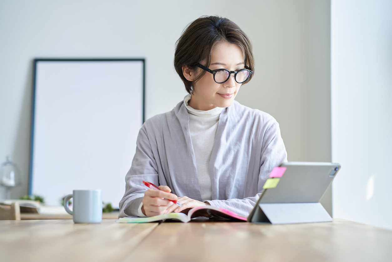 リスキリングとは？企業の導入メリットやプロセスを解説｜NexTech Journal